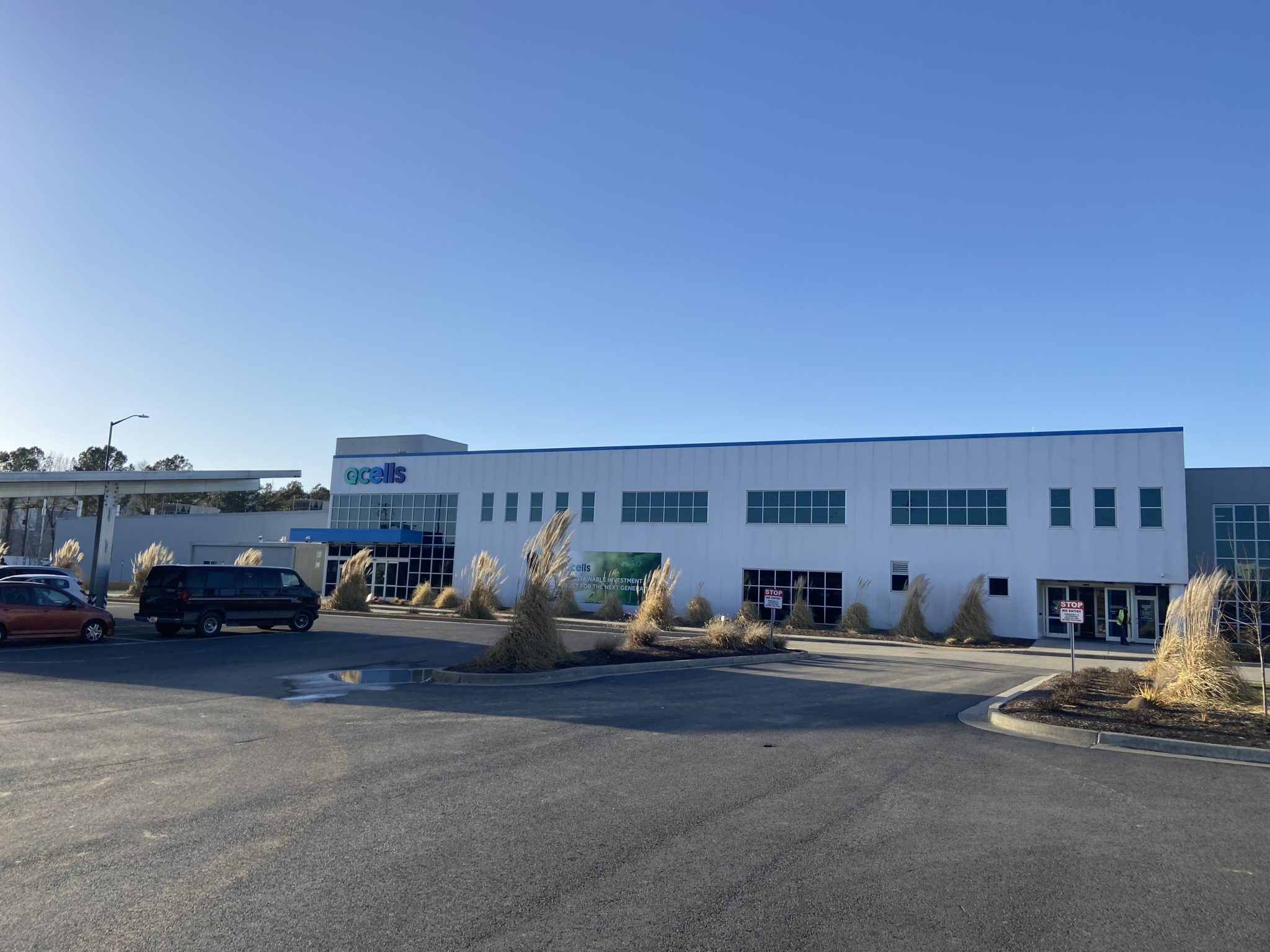 Solar Energy Technology Plant Design-Build Solutions for Qcells